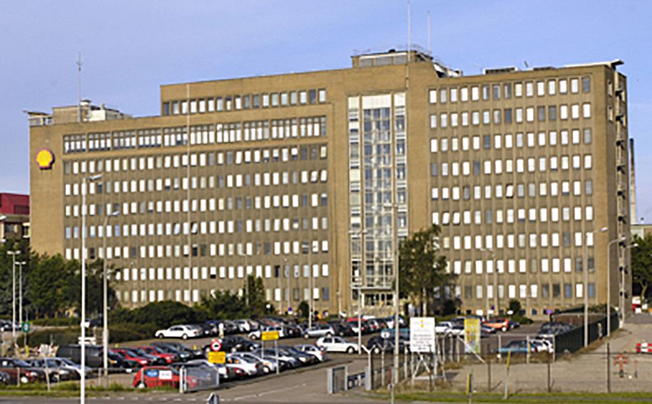 Architectuurplaquette - Centraal kantoor Shell Pernis